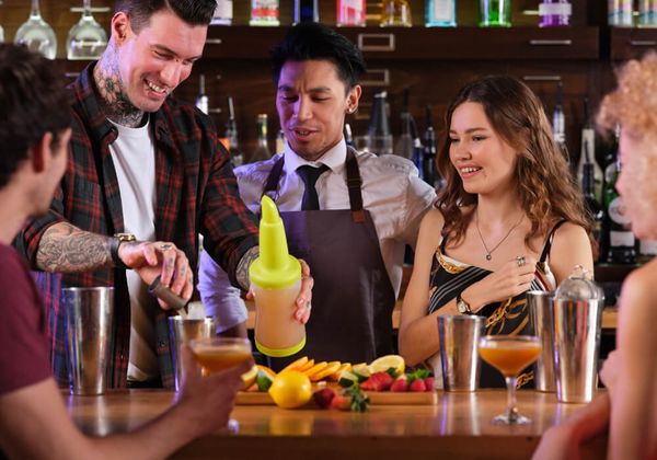 Top 10 Best Cocktail Making Classes in Brighton